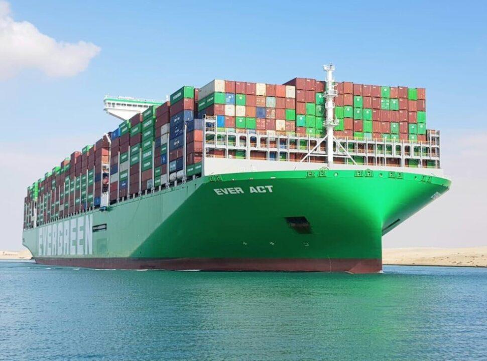 Suez Canal Rolls Out 15% Fee Cut to regain Mega Container Ships Back to ...